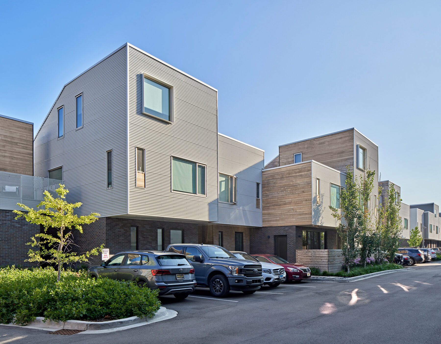 City Modern - Carriage Homes - Merge Architects